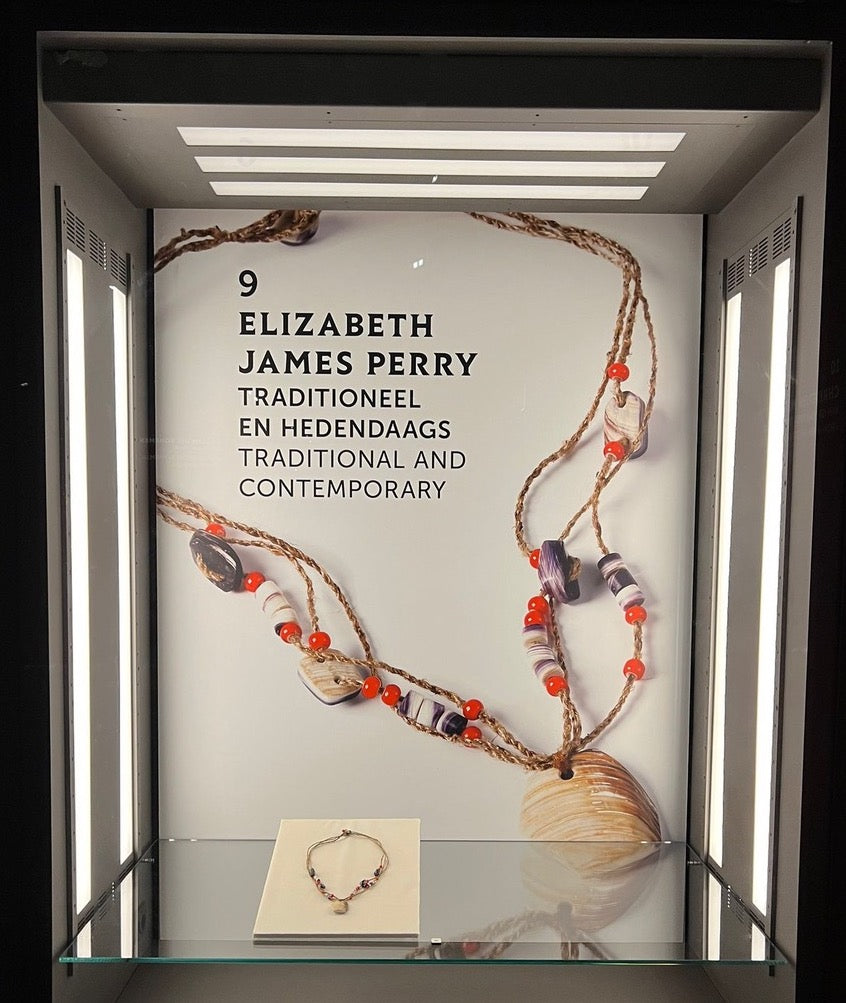 About the Artist – Elizabeth James Perry